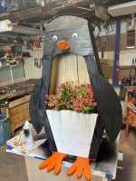 DIY pallet penguin | Family Woodworking